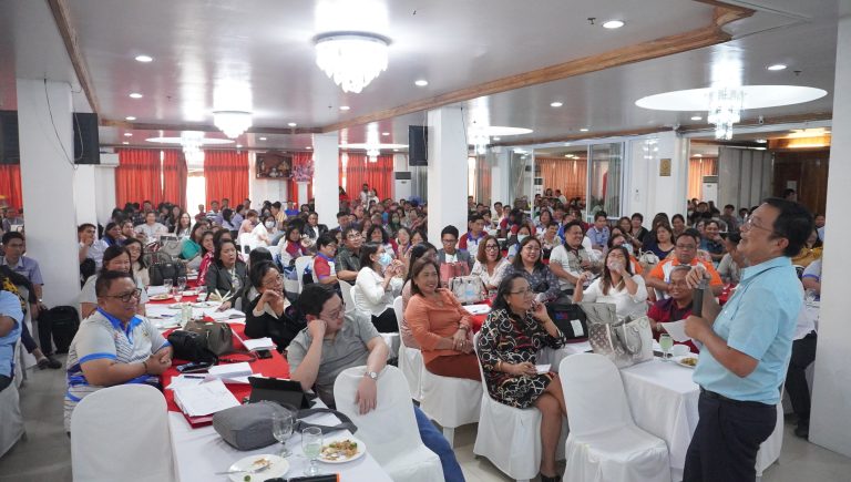 SDS Lopez raises banner program for DepEd Ilocos Sur | DepEd Ilocos Sur